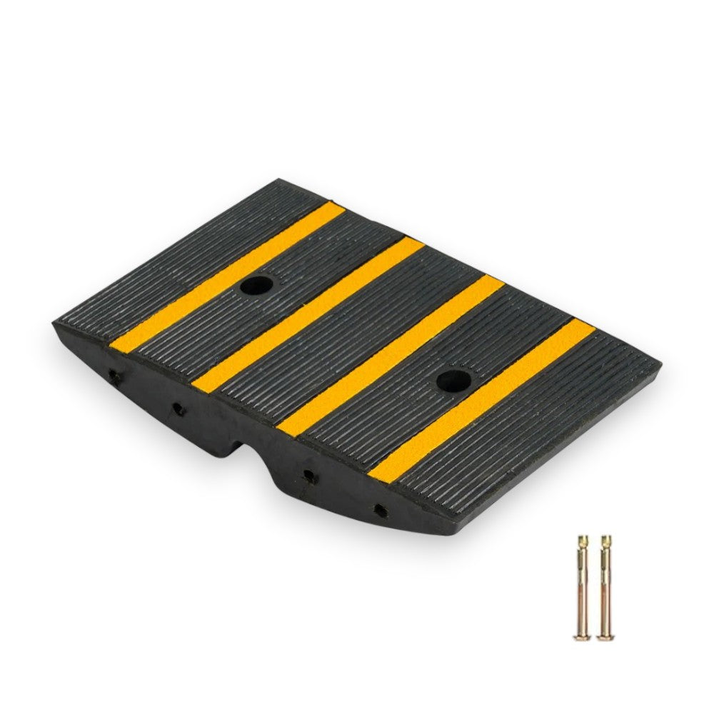 Rubber Driveway Kerb Ramp – Angle Section, 250mm Length, 15-Ton Capaci ...
